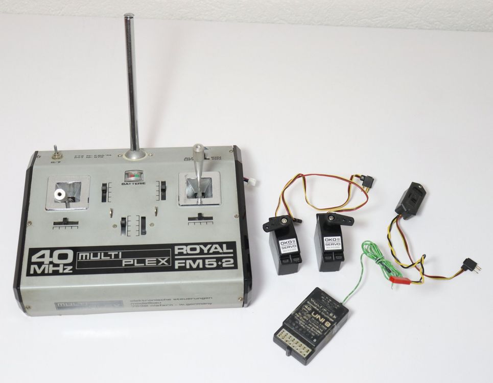 Multiplex Royal FM5+2 mit Empfänger 40MHz Vintage 1975 (Gebraucht) in ...