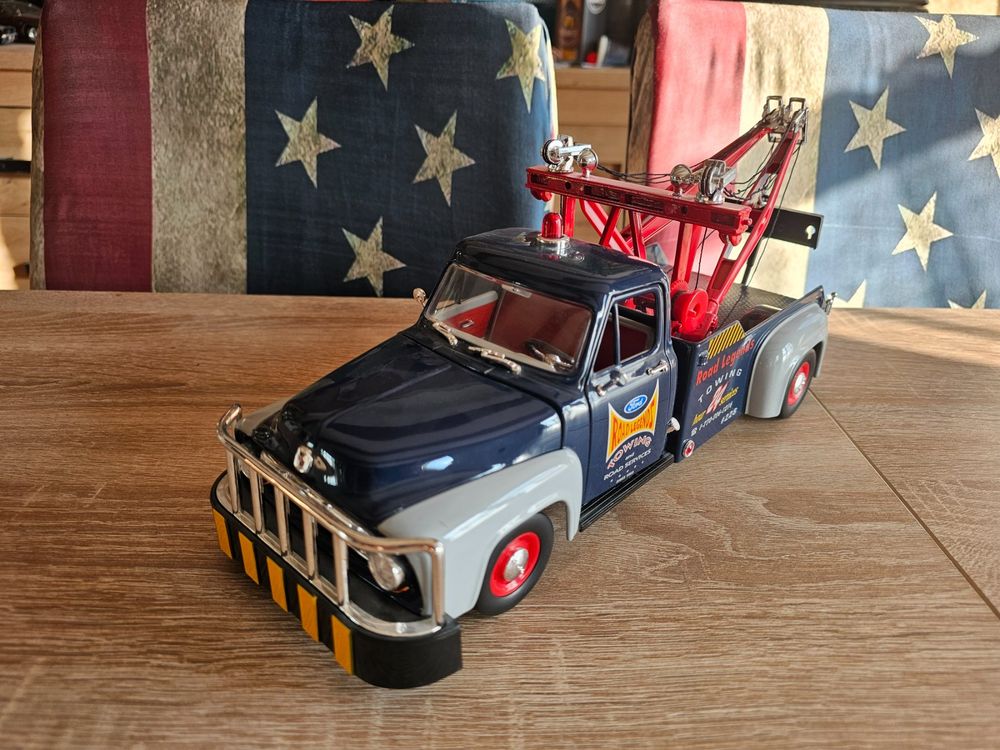 56'Ford F100 Tow Truck Abschlepper 1:18 (Gebraucht) in Goldingen für ...