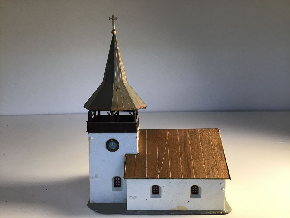 Modelleisenbahn Gebäude Kirche Spur H0 Pola (Gebraucht) in Hombrechtikon für CHF 24 – mit ...