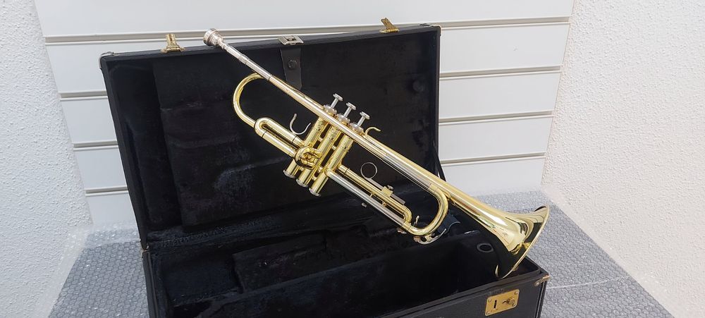 B-Trompete Yamaha YTR 2320 E inkl.koffer | Kaufen auf Ricardo