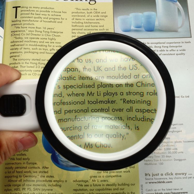 Lupe mit 12 Led 30X Handlupe Leselupe | Kaufen auf Ricardo