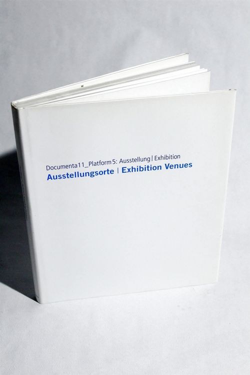 DOCUMENTA 11: Ausstellungsorte, 2002, der grosse Katalog (Gebraucht) in ...