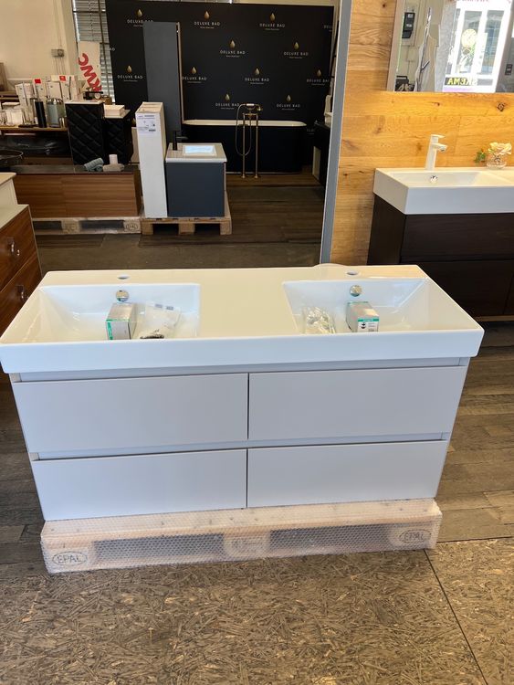 Catalano/ Alterna Waschtischmöbel | Kaufen auf Ricardo