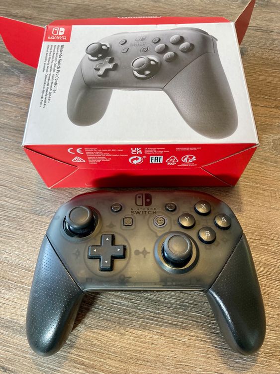 Original Nintendo Switch Pro Controller. Neuwertig (Gebraucht) in ...
