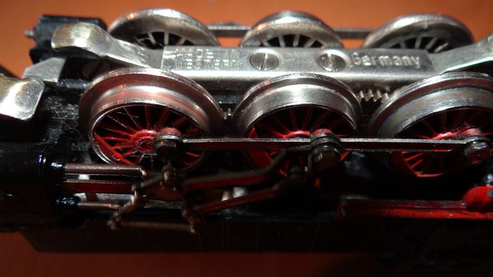 Trix Express Spur H0 Tenderlok BR 64 089 (Gebraucht) in Islikon für CHF ...