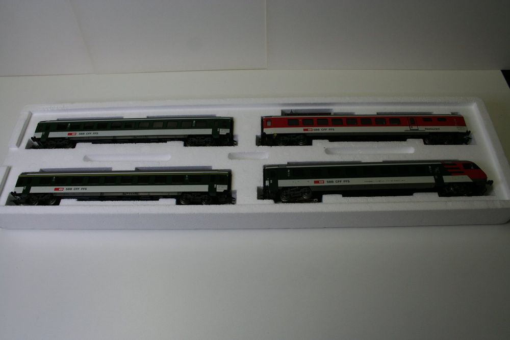 Pendelzug der SBB Märklin 42168 (Gebraucht) in Andwil SG für CHF 59 – mit Lieferung auf Ricardo ...