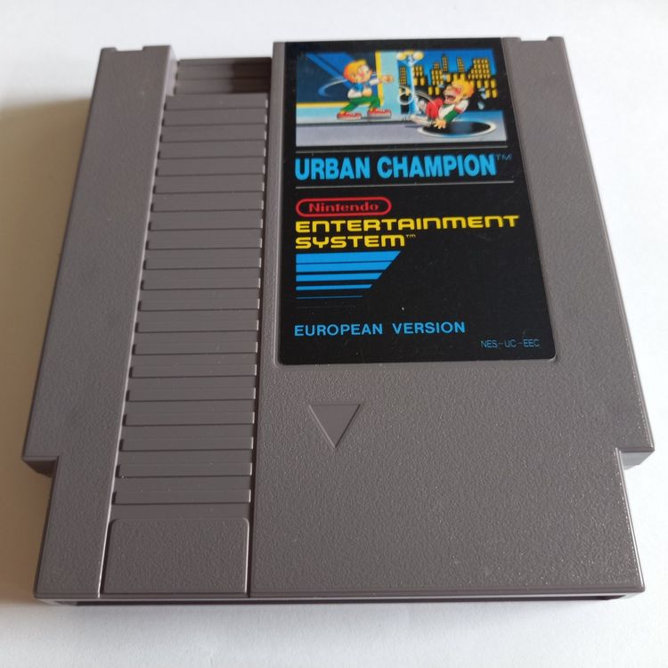 Urban Champion - NES (Gebraucht) in Zürich für CHF 24.9 – mit Lieferung auf Ricardo kaufen