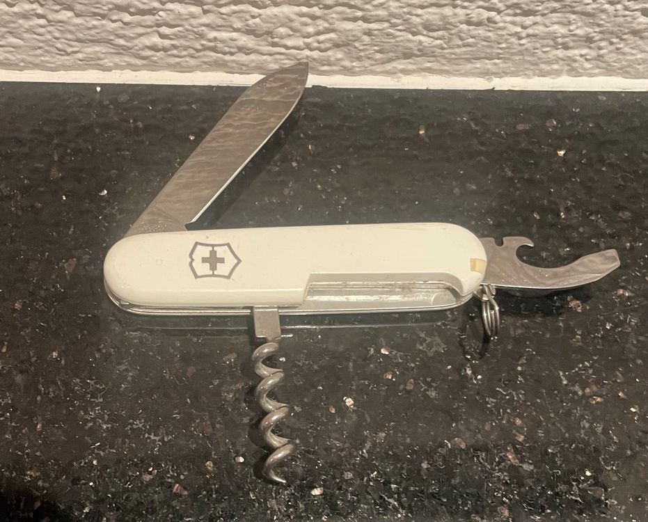 Original Victorinox Sackmesser in Weiss mit Werbeprägung (Gebraucht) in ...