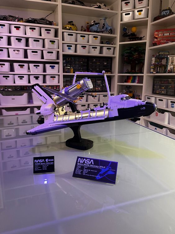 Lego 10283 Space Shuttle Discovery inkl. Hubble-Telescope (Gebraucht ...
