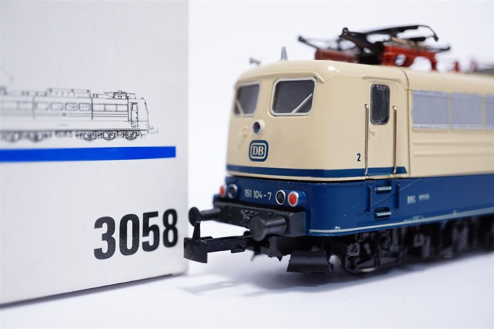 8∂ Märklin 3058 DB BR 151 E-Lok (Gebraucht) in Thun für CHF 114 – mit Lieferung auf Ricardo kaufen