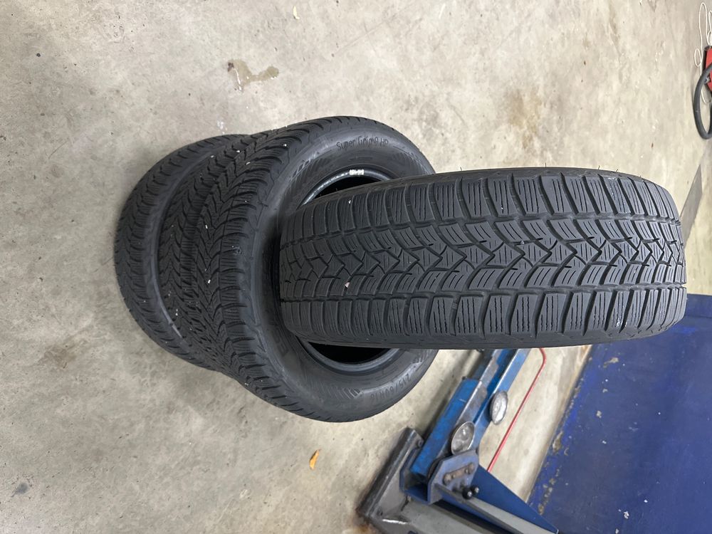 215/60R16 Winterpneu | Kaufen auf Ricardo