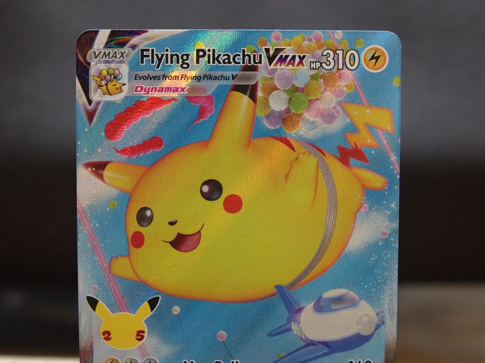 Flying Pikachu VMAX 007/025 Celebrations | Kaufen auf Ricardo
