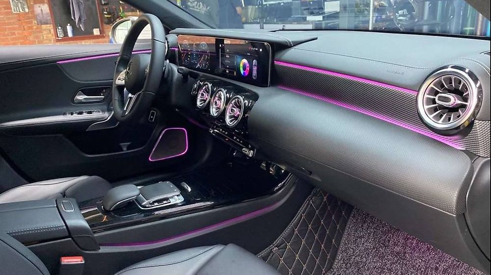 Mercedes-Benz A/CLA W177 W118 Ambient light kit + install (Gebraucht ...