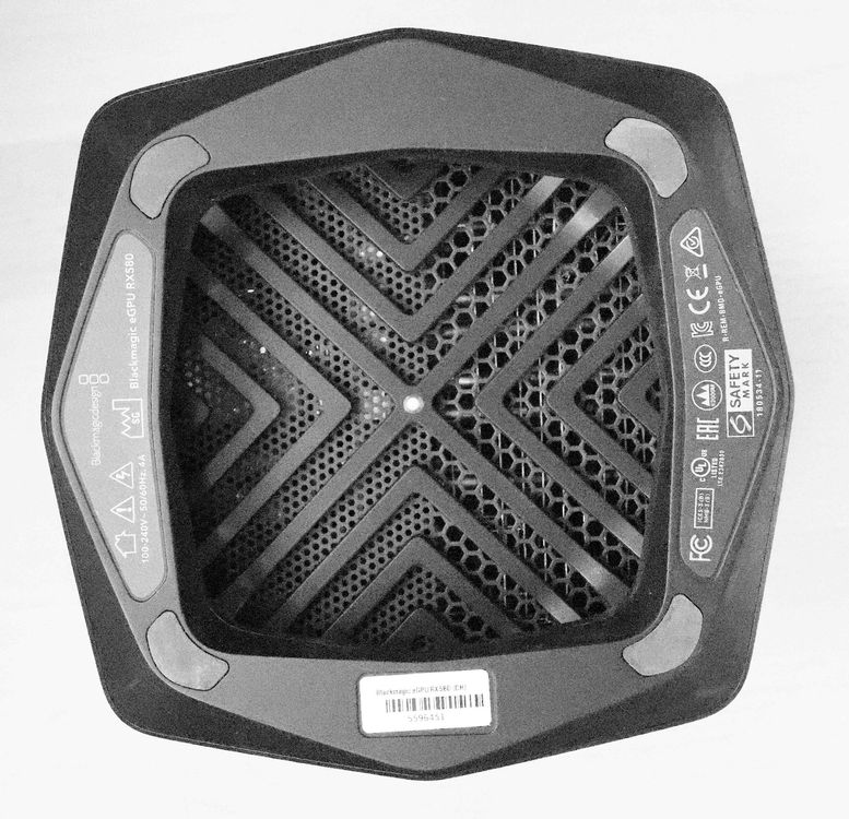 Blackmagic eGPU Radeon Pro 580 Thunderbolt 3 (Gebraucht) in Chavannes ...