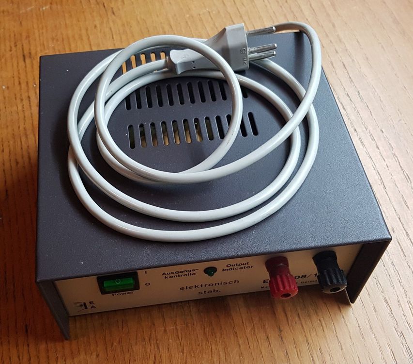 Labornetzteil Elektro-Automatik Industrienetzteil 12V | Kaufen auf Ricardo