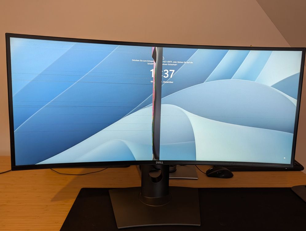 Dell U3419W (mit Pixelfehler) (Défectueux) à Basel pour CHF 5 – retrait ...