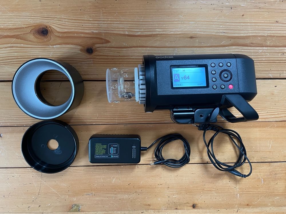 Godox AD600pro (Gebraucht) in Langnau i. E. für CHF 310 – mit Lieferung ...