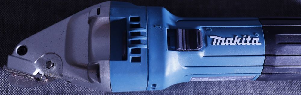 Makita Blechschere JS1601J (Gebraucht) in Beinwil am See für CHF 215 – mit Lieferung auf Ricardo ...