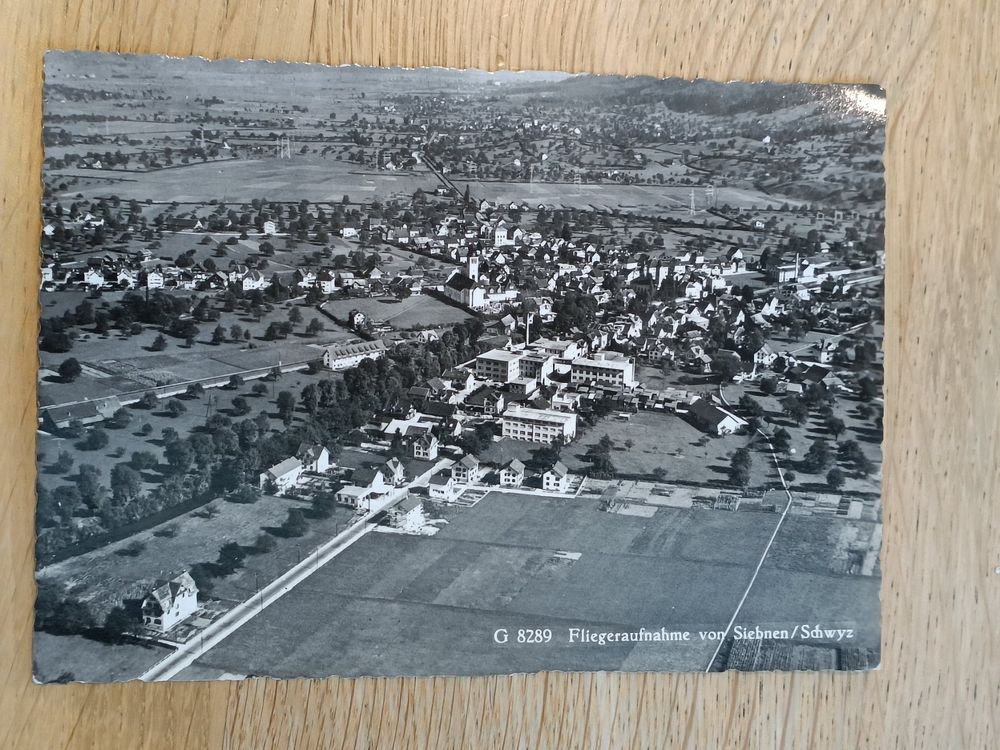 Photo Karte / Fliegeraufnahme von Siebnen - gelaufen 1946 (Gebraucht) in Brugg AG für CHF 15 ...