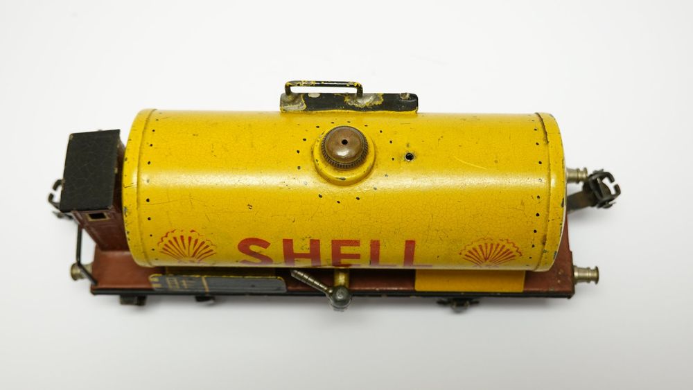 e5 Märklin 0 17740 Shell Kesselwagen gelb 2-achsig (Gebraucht) in Thun ...