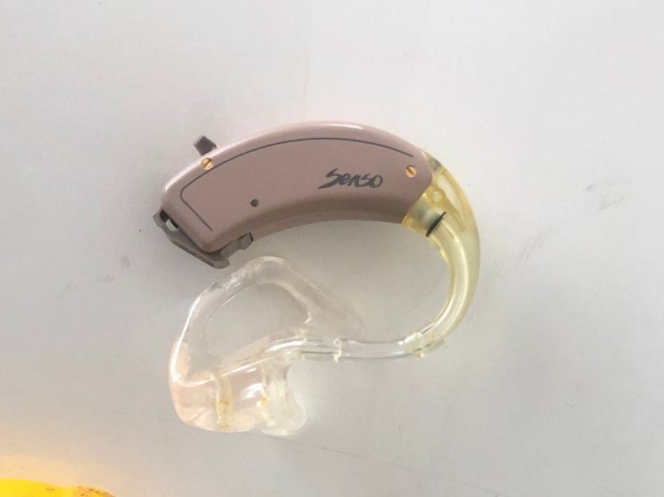 SENSO Hörgerät WIDEX, hautfarbig | Kaufen auf Ricardo