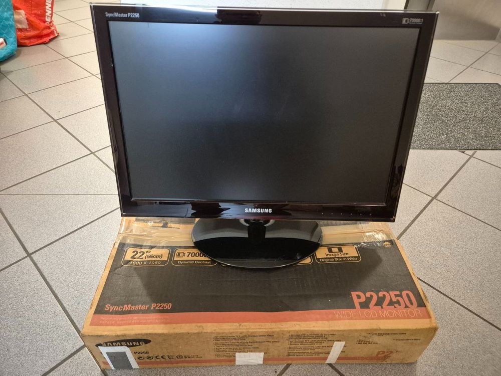 Samsung SyncMaster P2250 22" Monitor für Gaming Streaming (Gebraucht ...