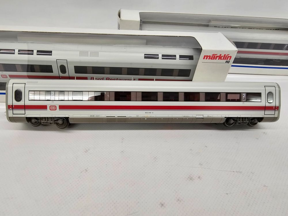 N54 MÄRKLIN 4372/4373/43712 Personenwagen & Bord Restaurant | Kaufen ...