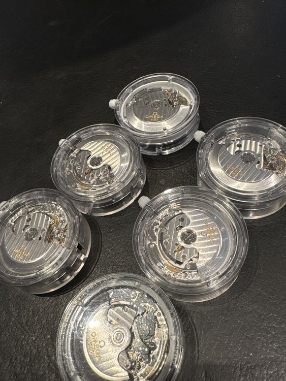 Omega Cal 1151 4x • 1152 1x • 1150 1x (D'occasion) à Chavornay pour CHF ...