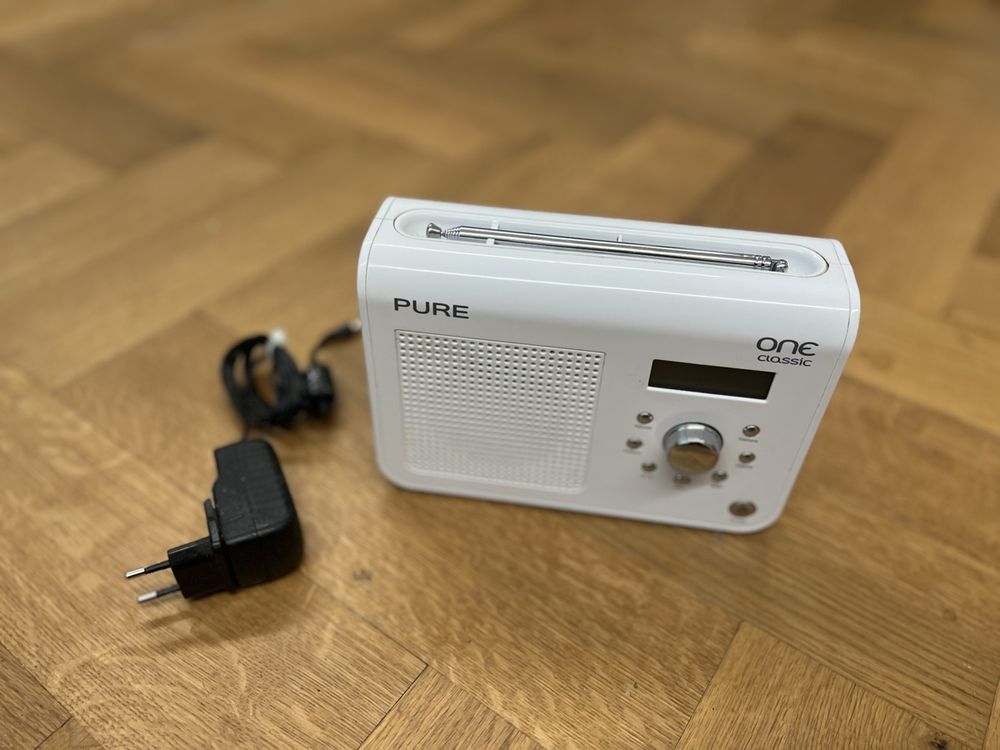 PURE One Classic DAB/FM Radio Wecker weiss (Gebraucht) in Erlinsbach SO ...