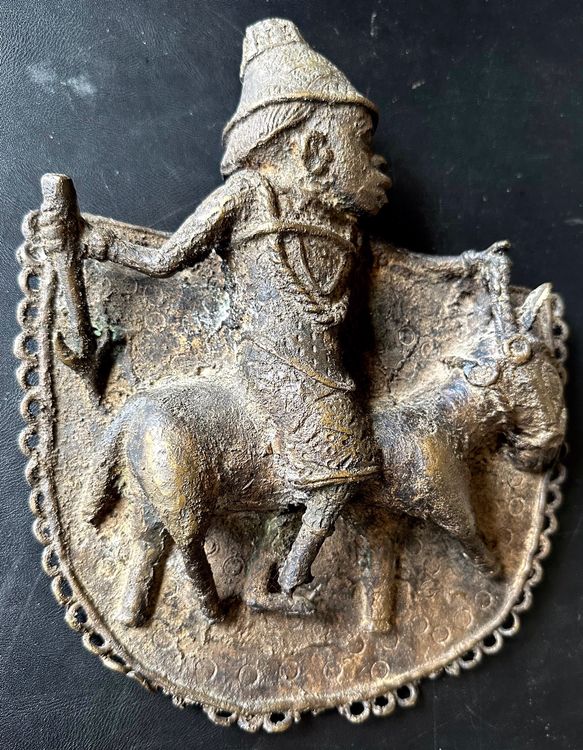 Alte Skulptur Messing Reiter Afrika mit toller Patina (Gebraucht) in Seltisberg für CHF 158 ...