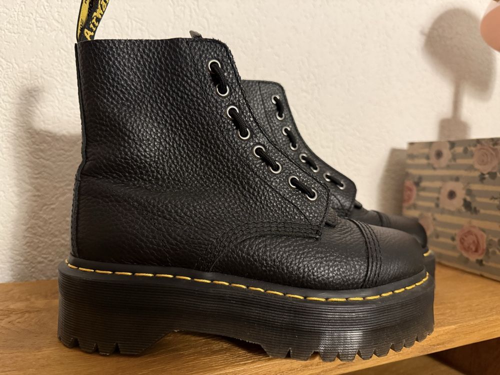 Dr. Martens Sinclair (Neu (gemäss Beschreibung)) in St. Gallen für CHF ...