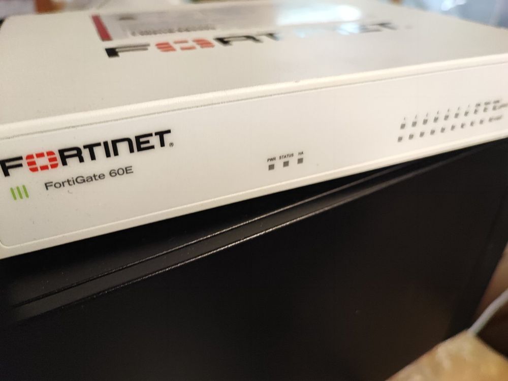 Fortinet 60E (Gebraucht) in Uster für CHF 94 – mit Lieferung auf ...