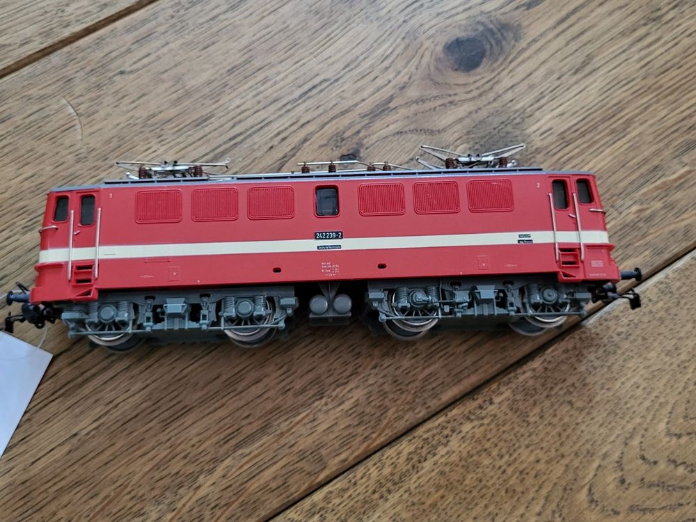 Piko 5/6212-001 E-Lok E 42 H0 GL (Gebraucht) in Sonceboz-Sombeval für ...