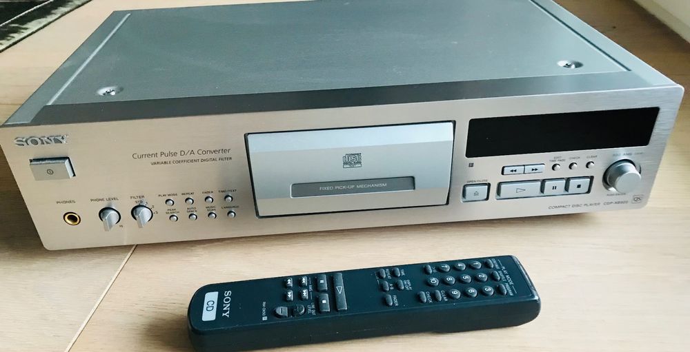 Sony CD-Player CDP-XB920. mit Fernbedienung | Kaufen auf Ricardo