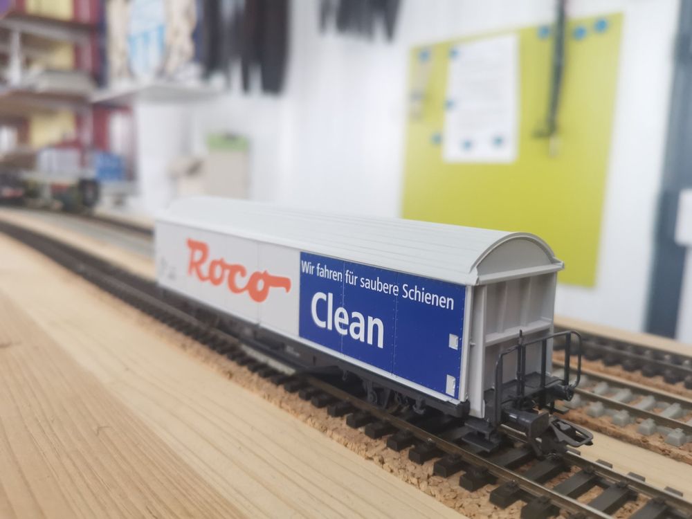 Roco - ROCO-Clean Schienenreinigungswagen (D'occasion) à St. Margrethen SG pour CHF 10 – avec ...