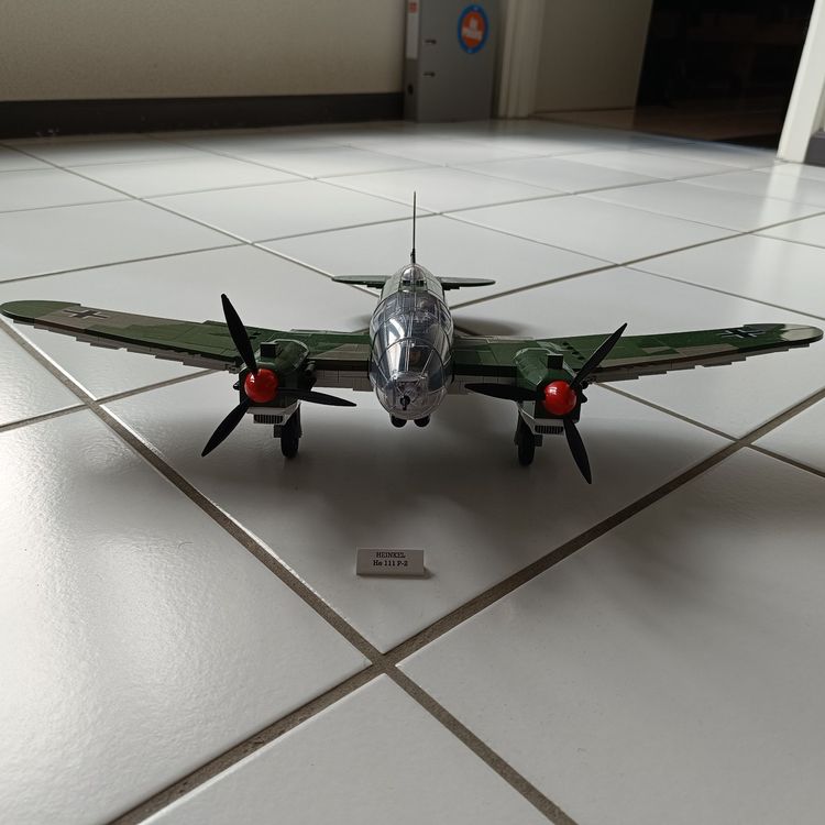 Cobi 5717 Heinkel HE 111 P-2 Bomber (wie Lego) (Gebraucht) in Altdorf ...