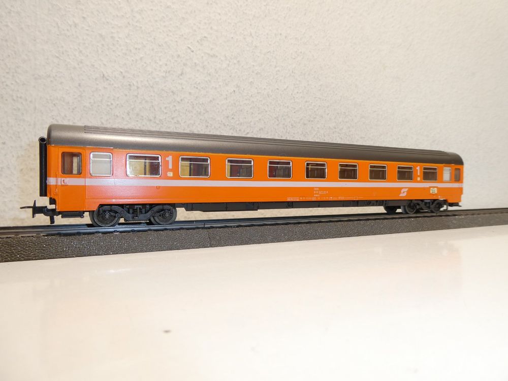 Märklin Personenwagen ÖBB 1.Kl. 011-8 HO (13) (Gebraucht) in Luzern für CHF 9.9 – mit Lieferung ...