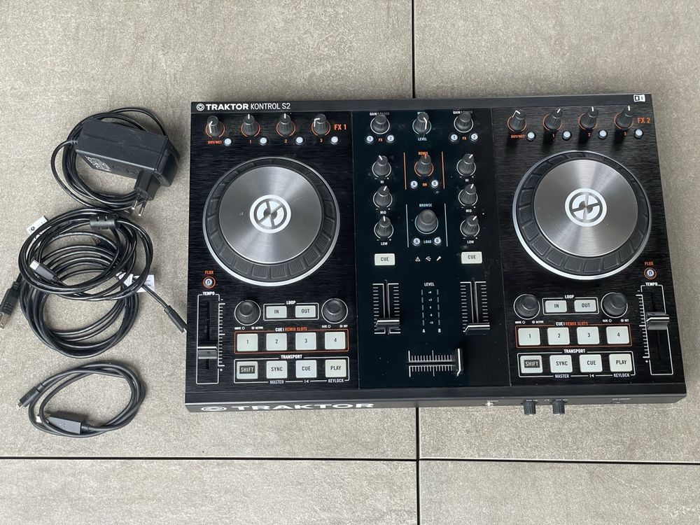 Dj Controler Traktor Kontrol S2 MK2 (Gebraucht) in Rüttenen für CHF 150 ...