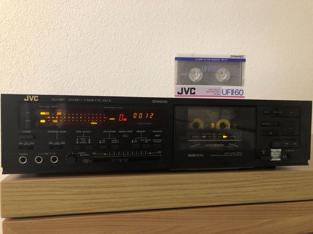 JVC KD-VR5 HiFi U-Turn Quick Auto-Reverse Tapedeck Sehr gut! | Acheter sur Ricardo