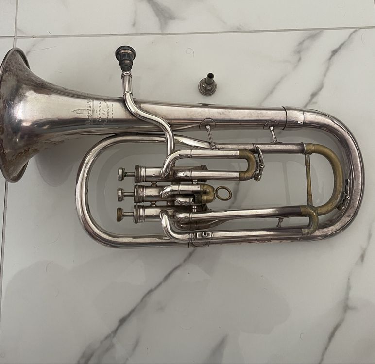 Antikes Besson Westminster Es-Horn zu verkaufen (Defekt) in Reinach BL ...