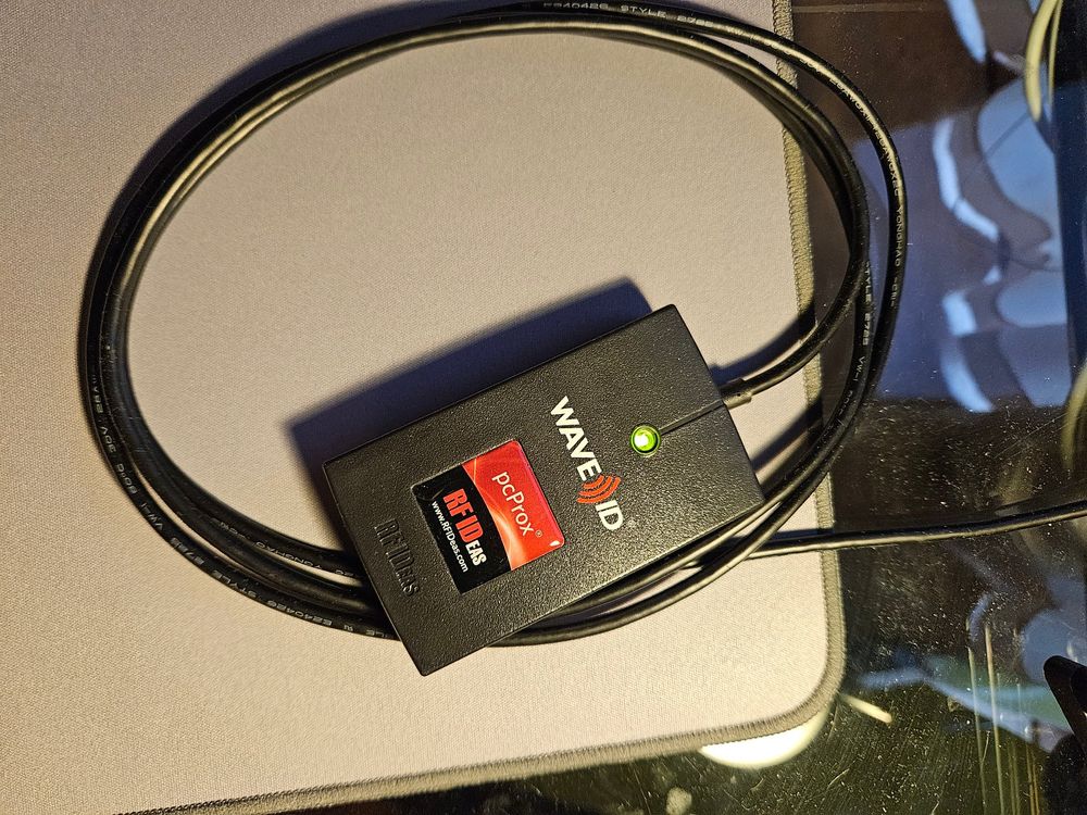 Wave ID pcProx RFID EAS RF Ideas Badge Lesegerät USB-A (Neu (gemäss ...