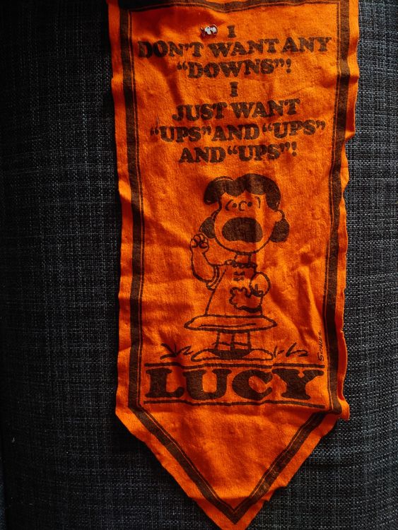 Fanion vintage Lucy Peanuts "I want ups" Snoopy | Kaufen auf Ricardo