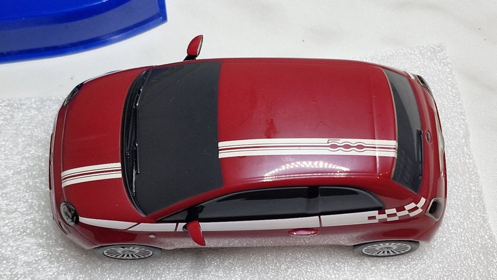 1:32 Scalextric C2934 FIAT 500 CINQUECENTO - RED 2010 (Gebraucht) in ...