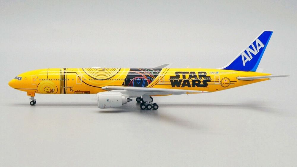 Boeing 777-200ER ANA Star Wars "C-3PO" JA743A 1/400 (Neu und ...
