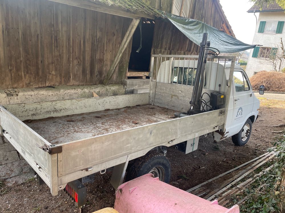 Mowag Dodge B300 (Gebraucht) in Ottikon für CHF 2999 – nur Abholung auf ...