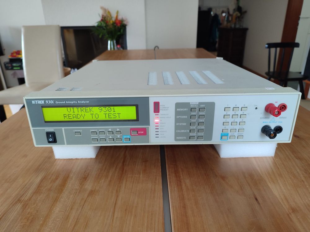 Vitrek 930i Hochstrom Schutzleiter Tester, Messgerät (Gebraucht) in ...