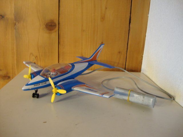 60er Jahre Made in France JOUSTRA Flugzeug PIPER ( Blech ) (Gebraucht ...