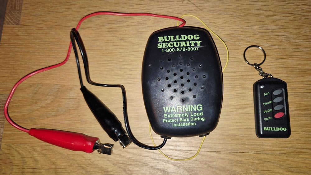 Neuwertiger Bulldog Security Alarm mit Fernbedienung (Gebraucht) in ...