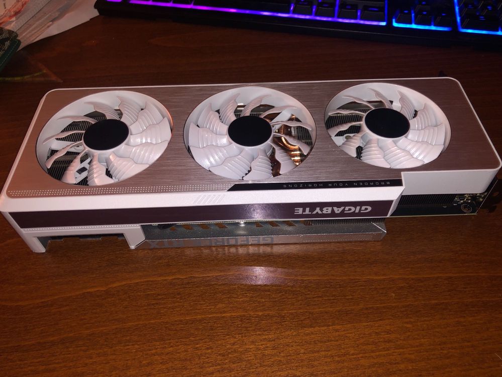 RTX 3080 Vision WHITE (Gebraucht) in Bevaix für CHF 400 – mit Lieferung ...