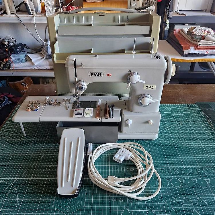 Nähmaschine Pfaff 362 (Gebraucht) in Frenkendorf für CHF 265 – nur ...